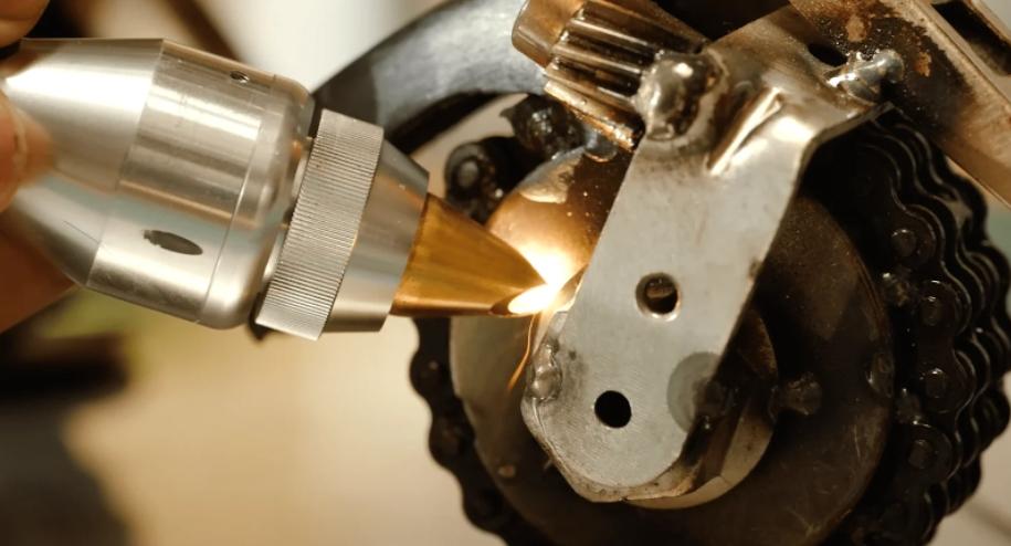 Keyhole vs Fusion Welding: Which Is More Precise?