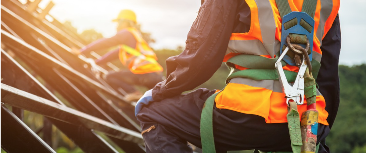 Engineered Fall Protection vs. Traditional Safety Measures: What’s the ...