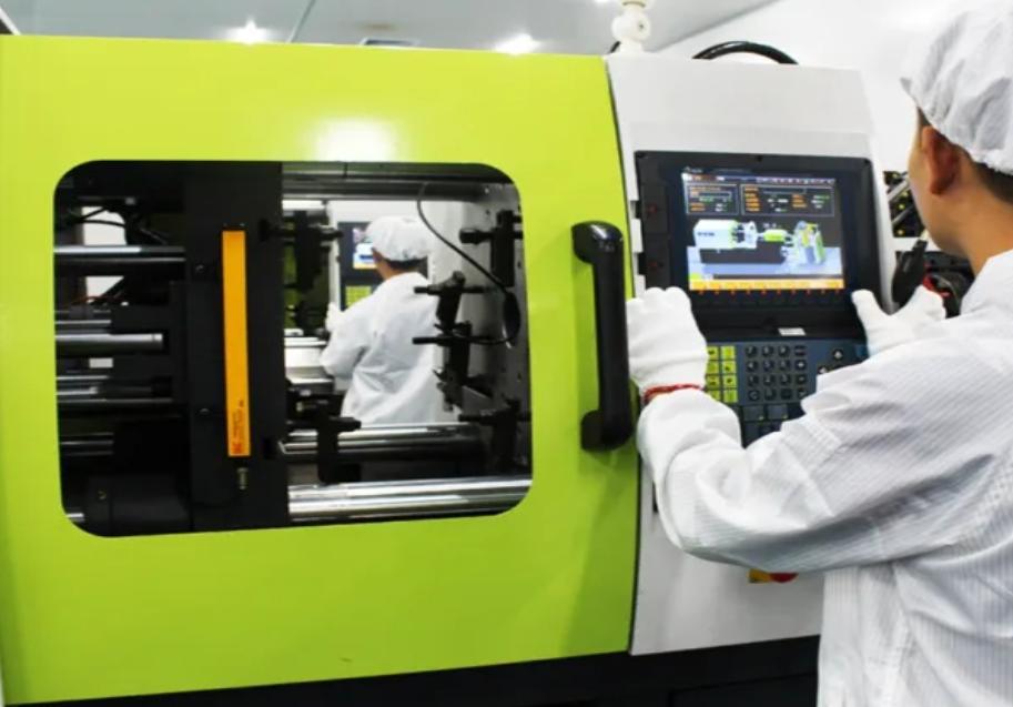 From Concept to Creation: How a Custom Silicone Manufacturer